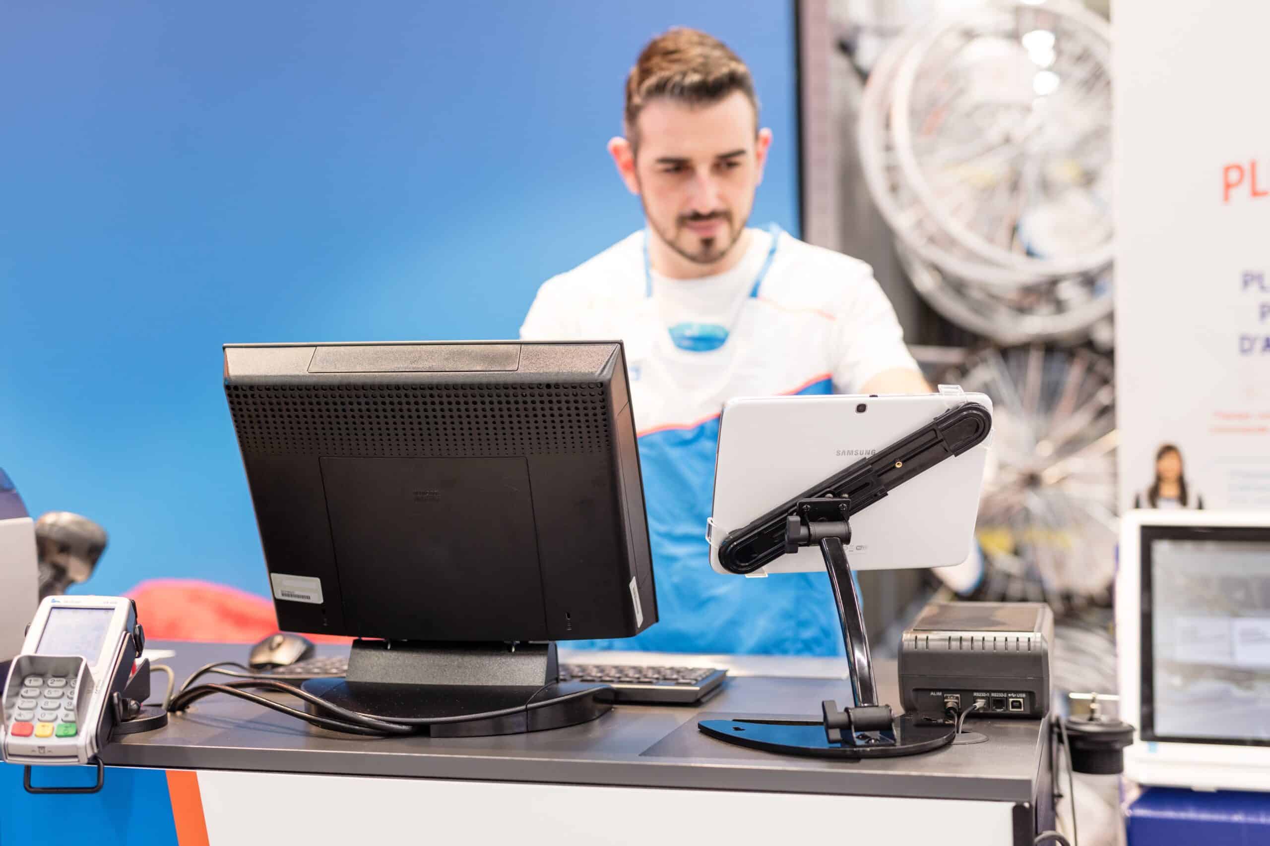 Držač za tablet 7"-10" stoni Tarifold - Opremikancelariju.rs - OK